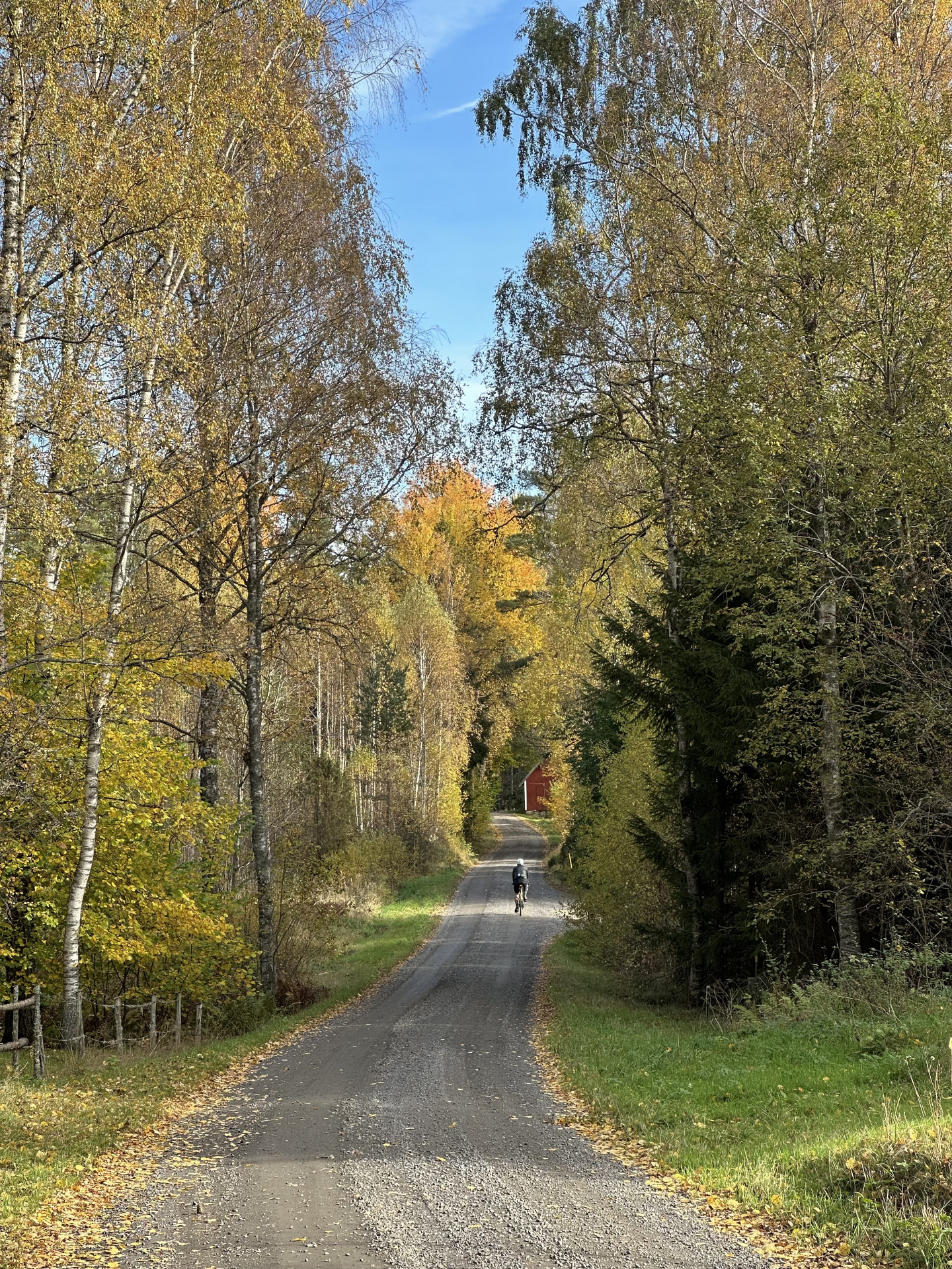 Småland Escape, Guided Gravel Bike Camp Bike Adventure | Agundaborg